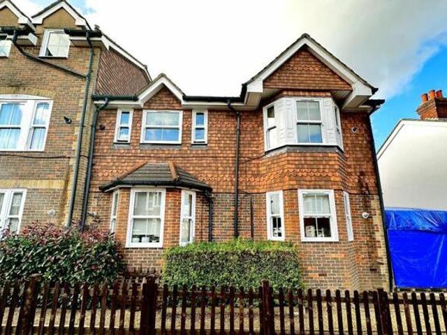 1 Bedroom Flat For Sale In Whitefield Road