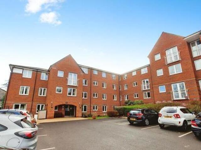 1 Bedroom Flat For Sale In Whickham, Newcastle Upon Tyne