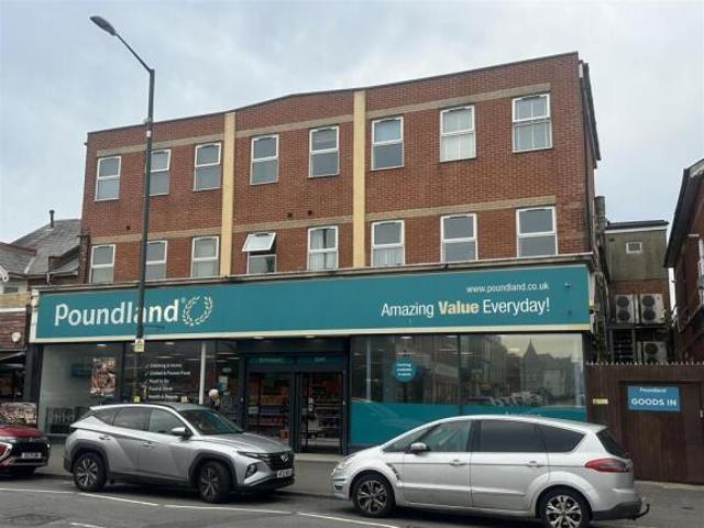 1 bedroom flat for sale in Wimborne Road, Winton, Bournemouth, BH9