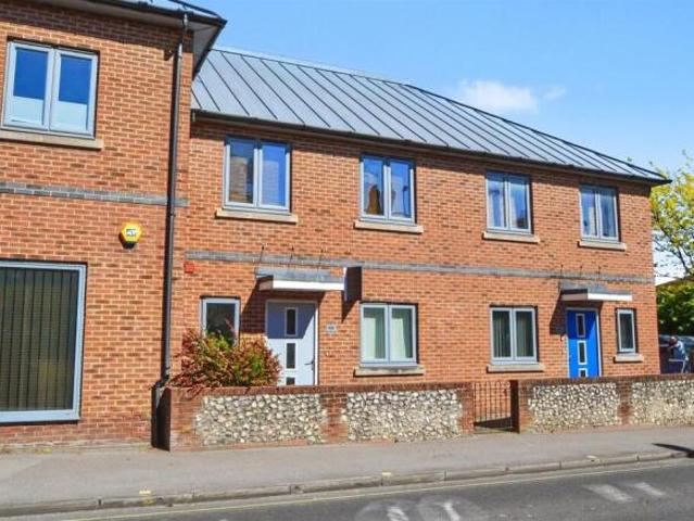 1 bedroom flat for sale in Winchester, SO23