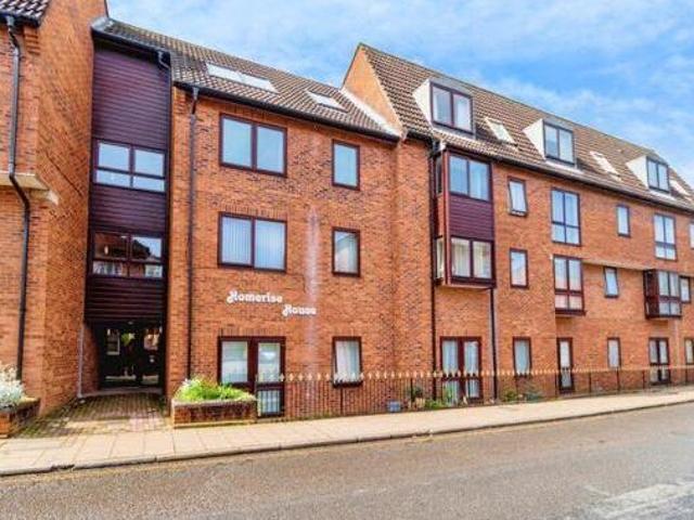 1 Bedroom Flat For Sale In Winchester