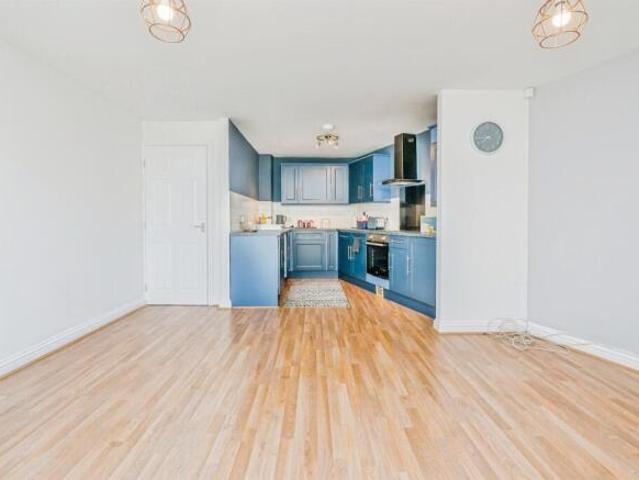 1 bedroom flat for sale in Windsor Road, Cardiff, CF24