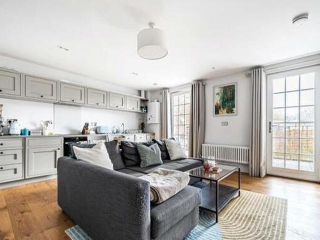 1 Bedroom Flat For Sale In Windsor