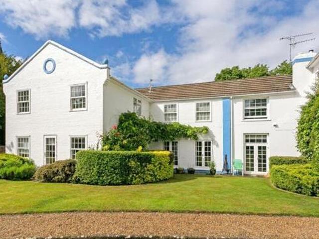 1 Bedroom Flat For Sale In Windsor