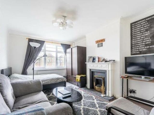 1 Bedroom Flat For Sale In Willesden Green, London
