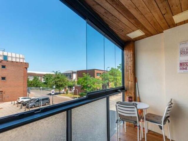 1 Bedroom Flat For Sale In Willesden, London
