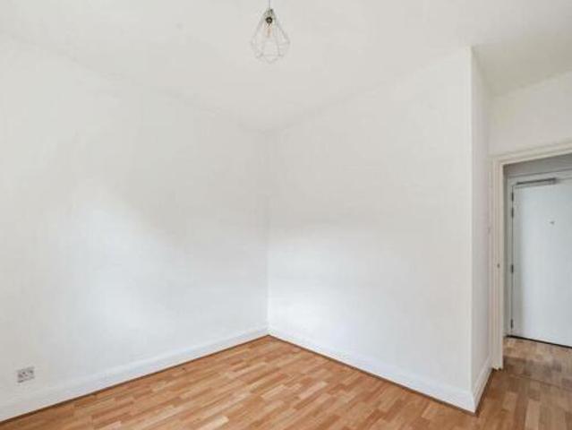 1 Bedroom Flat For Sale In Wood Green, London