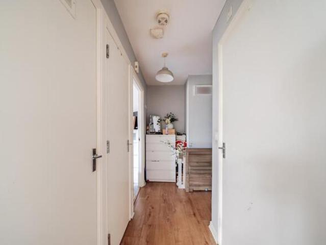 1 bedroom flat for sale in Wooldridge Close, Feltham, TW14