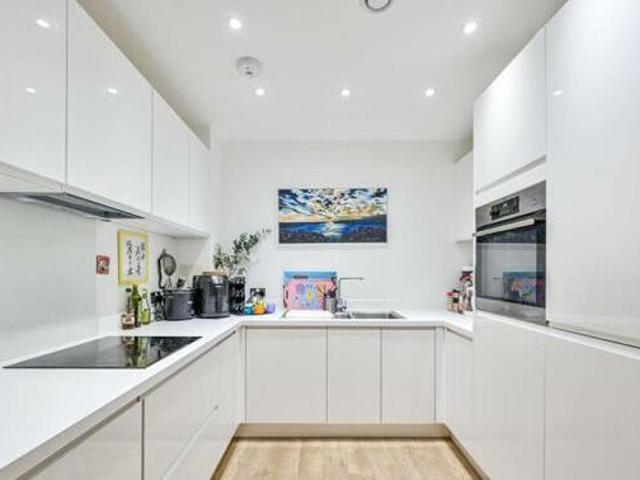 1 Bedroom Flat For Sale In Woolwich, London