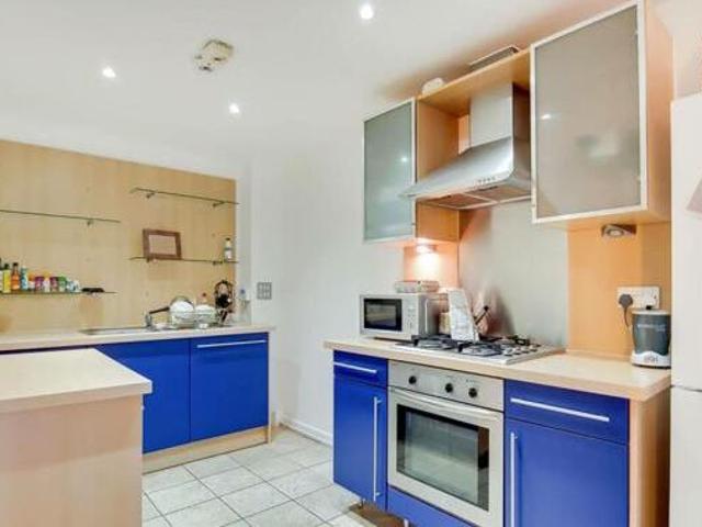 1 Bedroom Flat For Sale In Woolwich Riverside, London