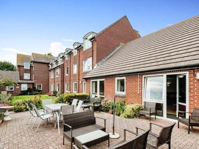 1 Bedroom Flat For Sale In Worthing
