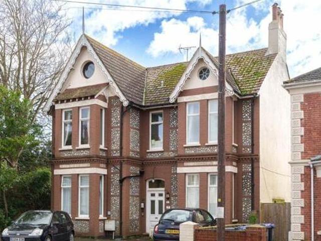 1 Bedroom Flat For Sale In Worthing, West Sussex