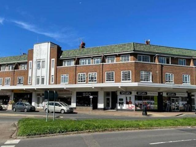 1 Bedroom Flat For Sale In Worthing, West Sussex