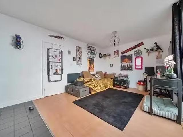 1 Bedroom Flat For Sale In Worcester, Worcestershire, WR1