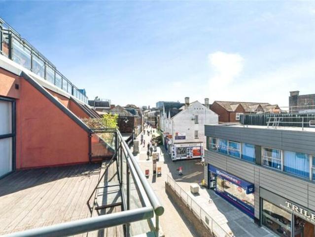 1 bedroom flat for sale in Wote Street, Basingstoke, Hampshire, RG21