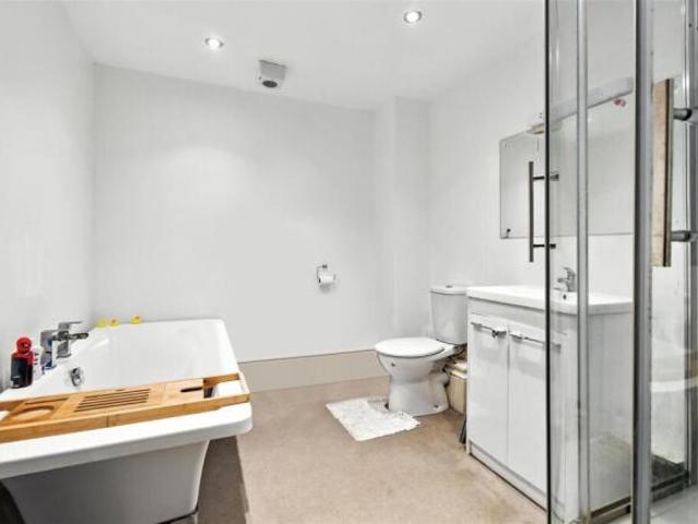 1 bedroom apartment for sale in Acomb Road, York, YO24