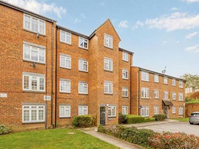 1 Bedroom Flat For Sale In Acton