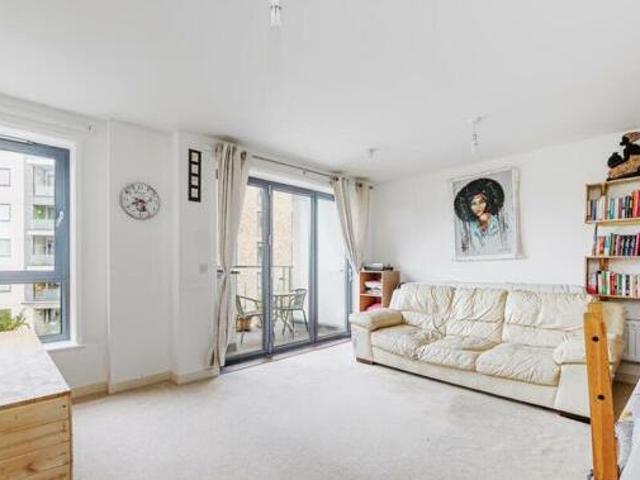 1 Bedroom Flat For Sale In Acton