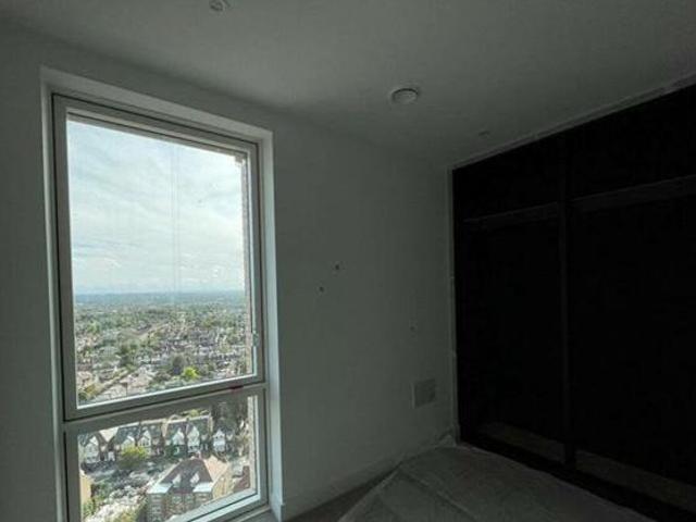 1 Bedroom Flat For Sale In Acton, London