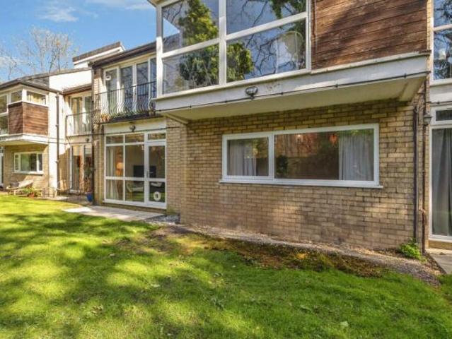 1 bedroom flat for sale in Albany Court, Redcar Avenue, Manchester, Greater Manchester, M20