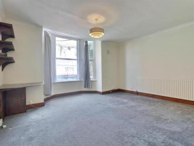 1 bedroom flat for sale in Albert Grove, Southsea, PO5