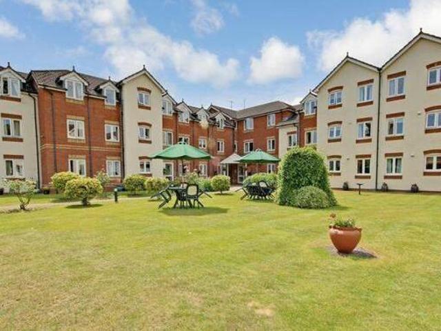 1 Bedroom Flat For Sale In Alton
