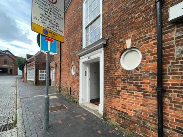 1 Bedroom Flat For Sale In Alton
