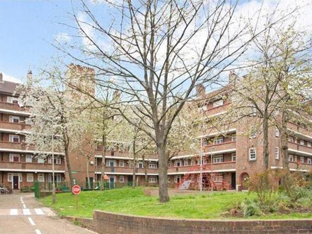 1 Bedroom Flat For Sale In Ascalon Street, London