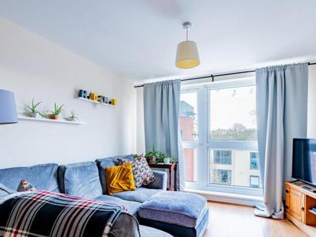 1 Bedroom Flat For Sale In Ashton Gate, Bristol