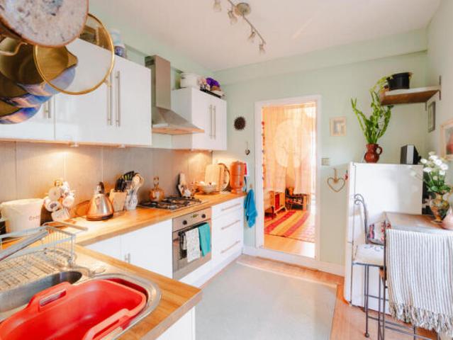 1 bedroom flat for sale in Ashton Gate Road, Ashton Gate, Bristol, BS3 1SZ, BS3