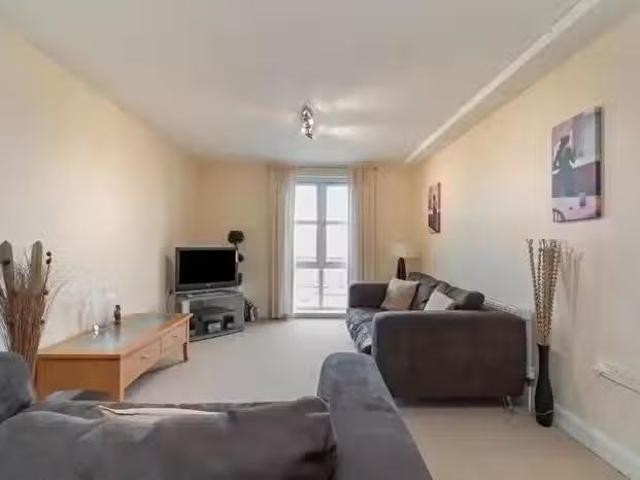 1 Bedroom Flat For Sale In Apartment Annesley Building Old Bak.