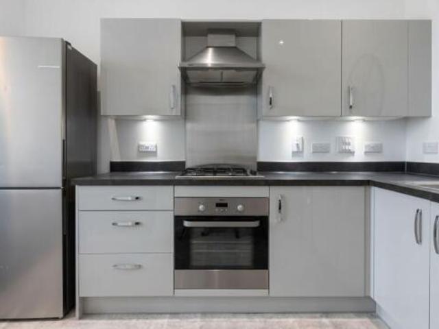 1 bedroom flat for sale in Arneil Place, Edinburgh, EH5