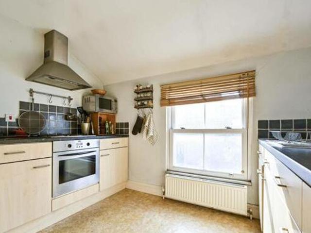 1 Bedroom Flat For Sale In Barons Court, London