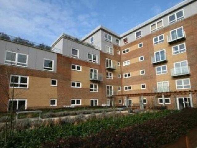 1 Bedroom Flat For Sale In Basildon, Essex