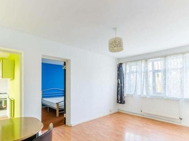 1 Bedroom Flat For Sale In Battersea, London