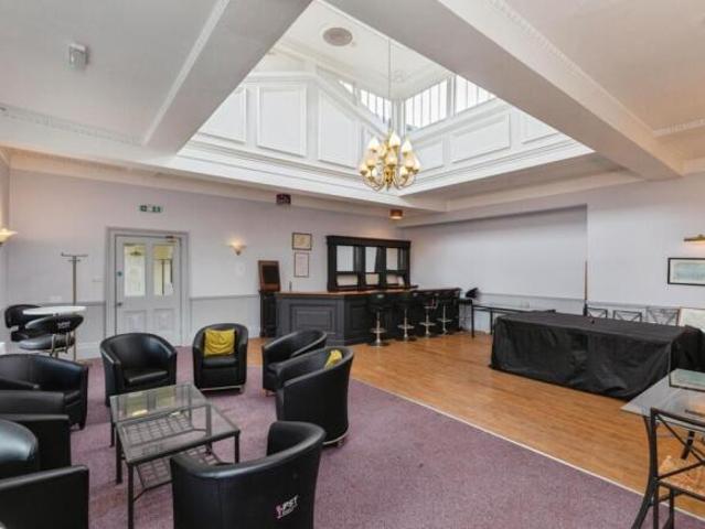 1 bedroom flat for sale in Bath Road, Brislington, Bristol, Somerset, BS4