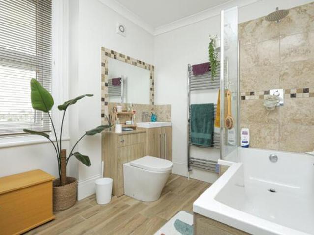 1 bedroom flat for sale in Beltinge Road, Herne Bay, Kent, CT6