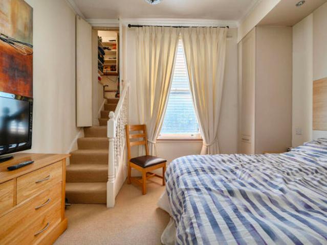 1 bedroom flat for sale in Belgrave Road, Pimlico, London, SW1V