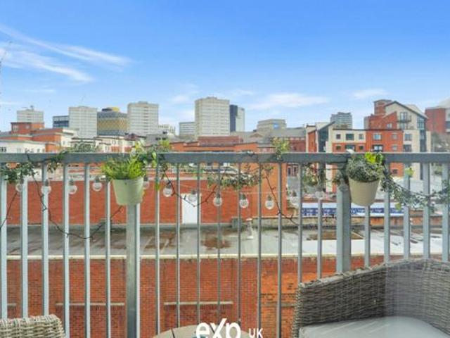 1 Bedroom Flat For Sale In Birmingham City Centre