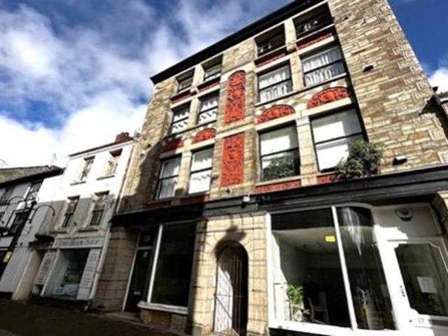 1 Bedroom Flat For Sale In Bodmin, Cornwall