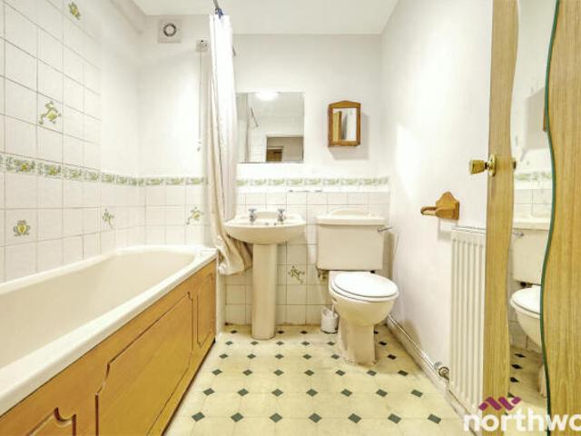 1 bedroom flat for sale in Bounderby Grove, Chelmsford, CM1