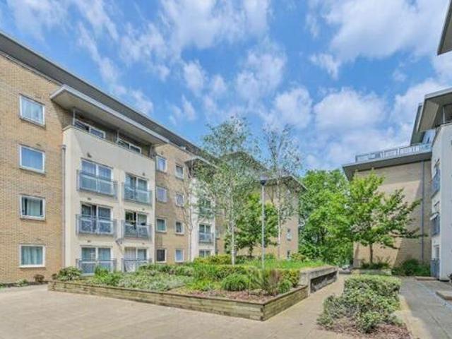 1 Bedroom Flat For Sale In Bounds Green, London