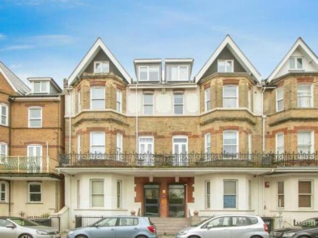 1 Bedroom Flat For Sale In Bournemouth, Dorset