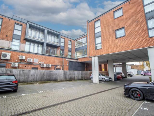 1 bedroom flat for sale in Blyth House, Southchurch Road, Southend on Sea, SS1