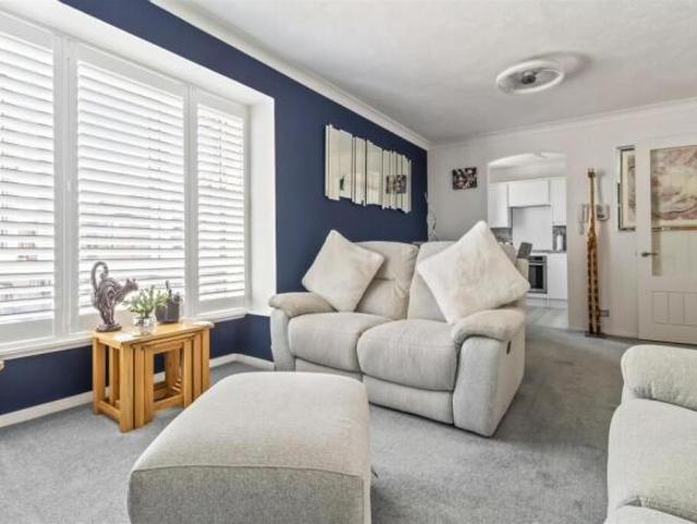 1 bedroom retirement property for sale in Broadwater Street East, Worthing, BN14