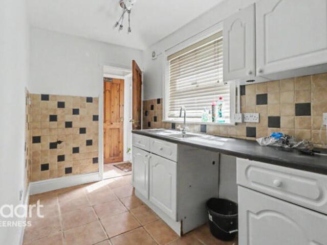 1 bedroom flat for sale in Broadway, kent, ME12