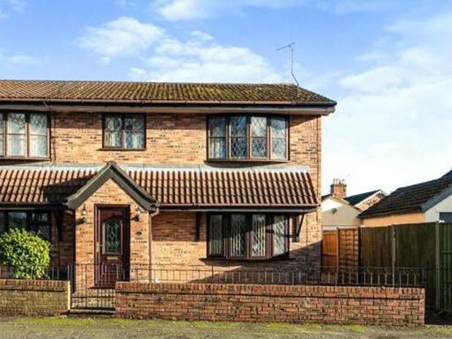 1 Bedroom Flat For Sale In Bromborough, Wirral
