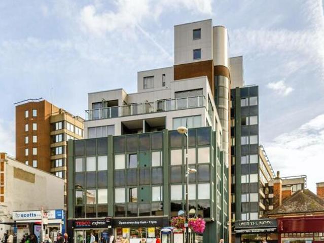 1 Bedroom Flat For Sale In Bromley