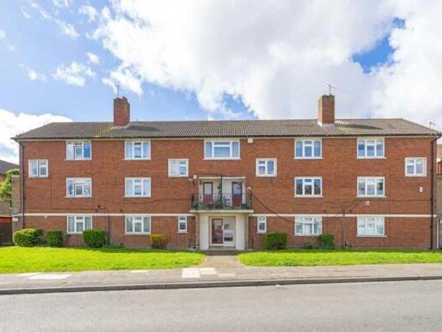 1 Bedroom Flat For Sale In Bromley