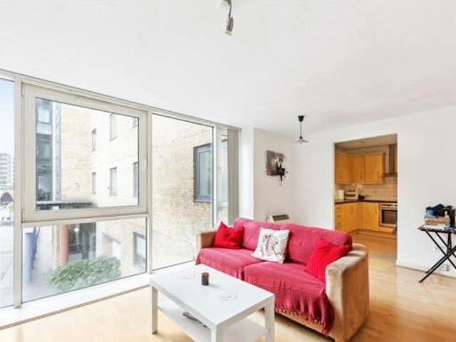 1 Bedroom Flat For Sale In Branch Road, London